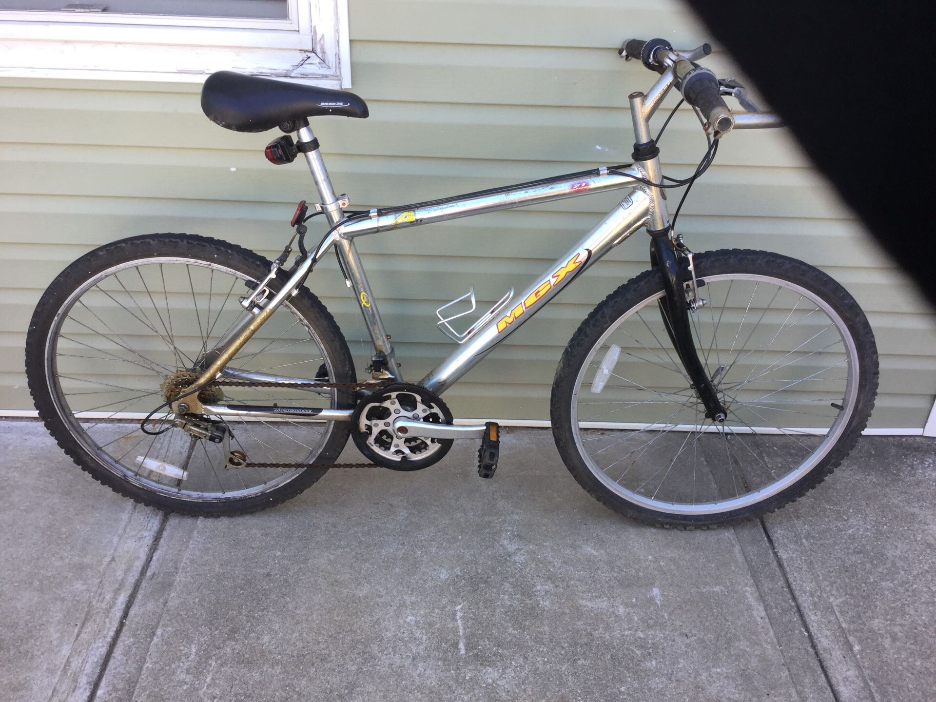 Mongoose mgx 21 speed A30 bike for Sale in Keyport, NJ - OfferUp