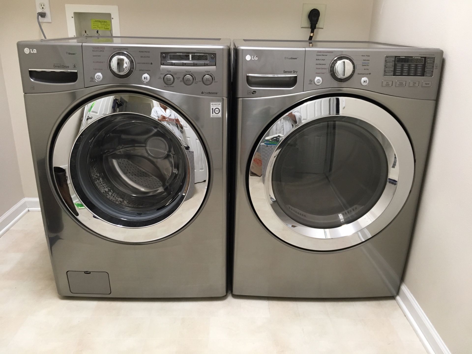 Lg Washer And Dryer Graphite Steel