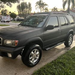 2002 Pathfinder Lifted