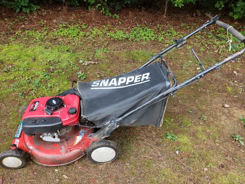 Snapper ninja self propel mower/bagger for Sale in Snow Camp, NC - OfferUp