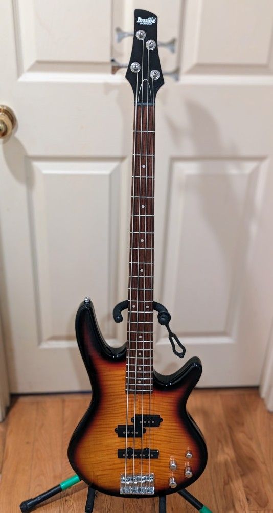 Ibanez Bass GSR200FM for Sale in Rowland Heights, CA - OfferUp