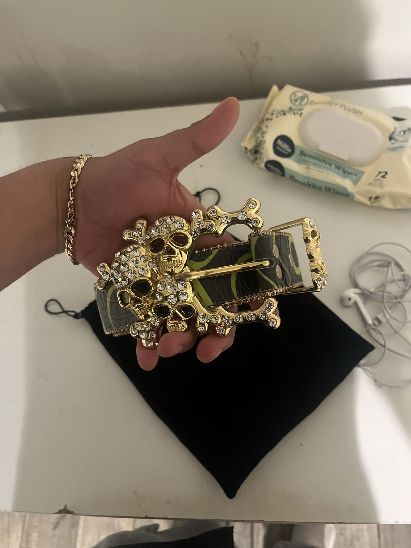 BB Simon Belt for Sale in Irwindale, CA - OfferUp