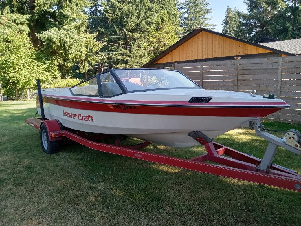Mastercraft 19 FT Engine And Trailer for Sale in Tacoma, WA - OfferUp