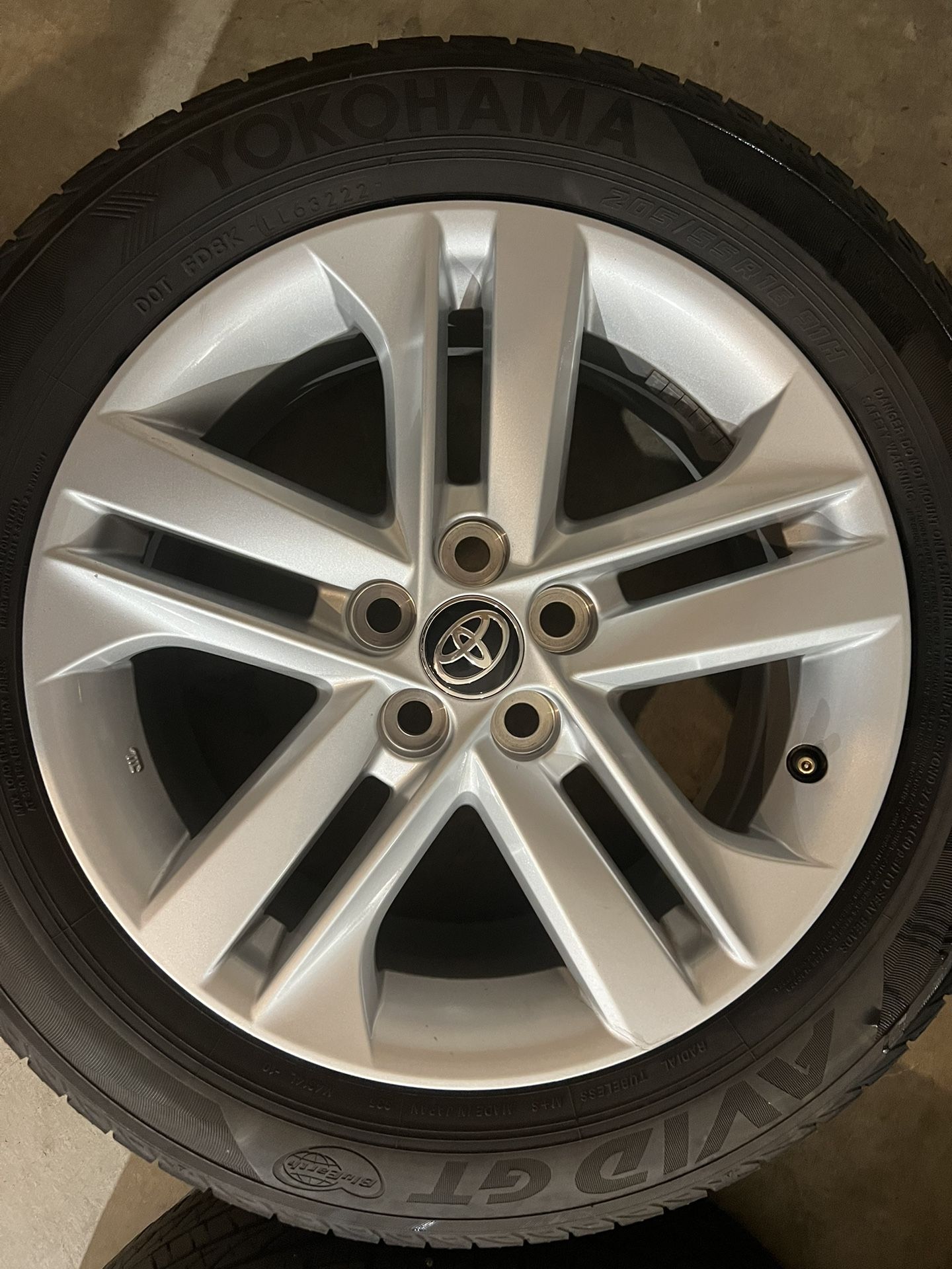 Corolla Wheels for Sale in Perris, CA - OfferUp