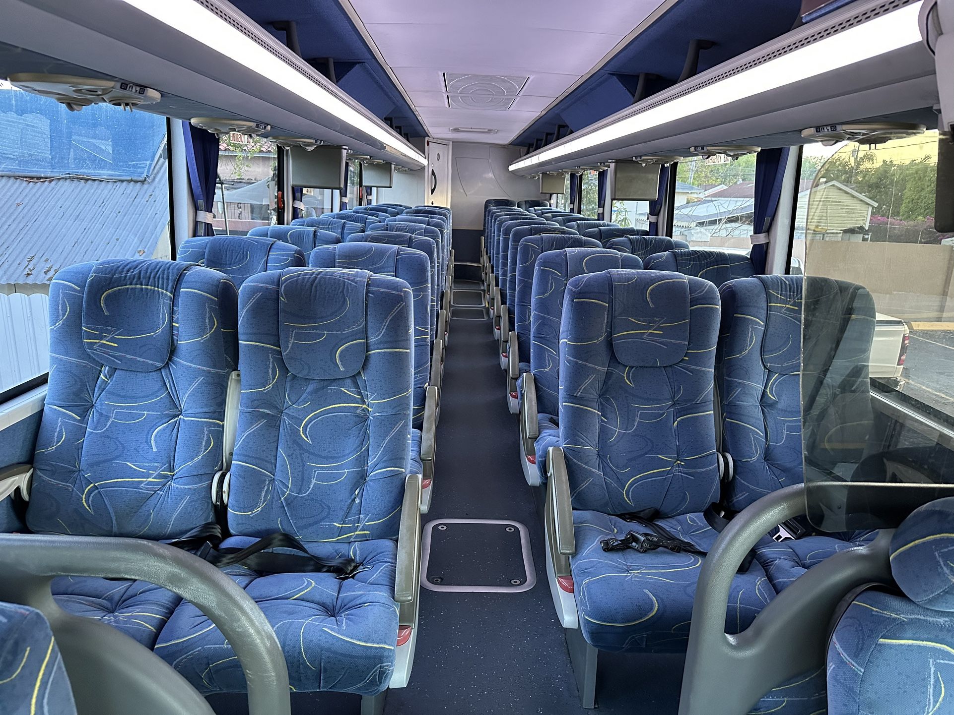 2008 Freightliner CAIO Bus 39 Seats Cummins 6.7 W/Allison 400. 167,000 ...