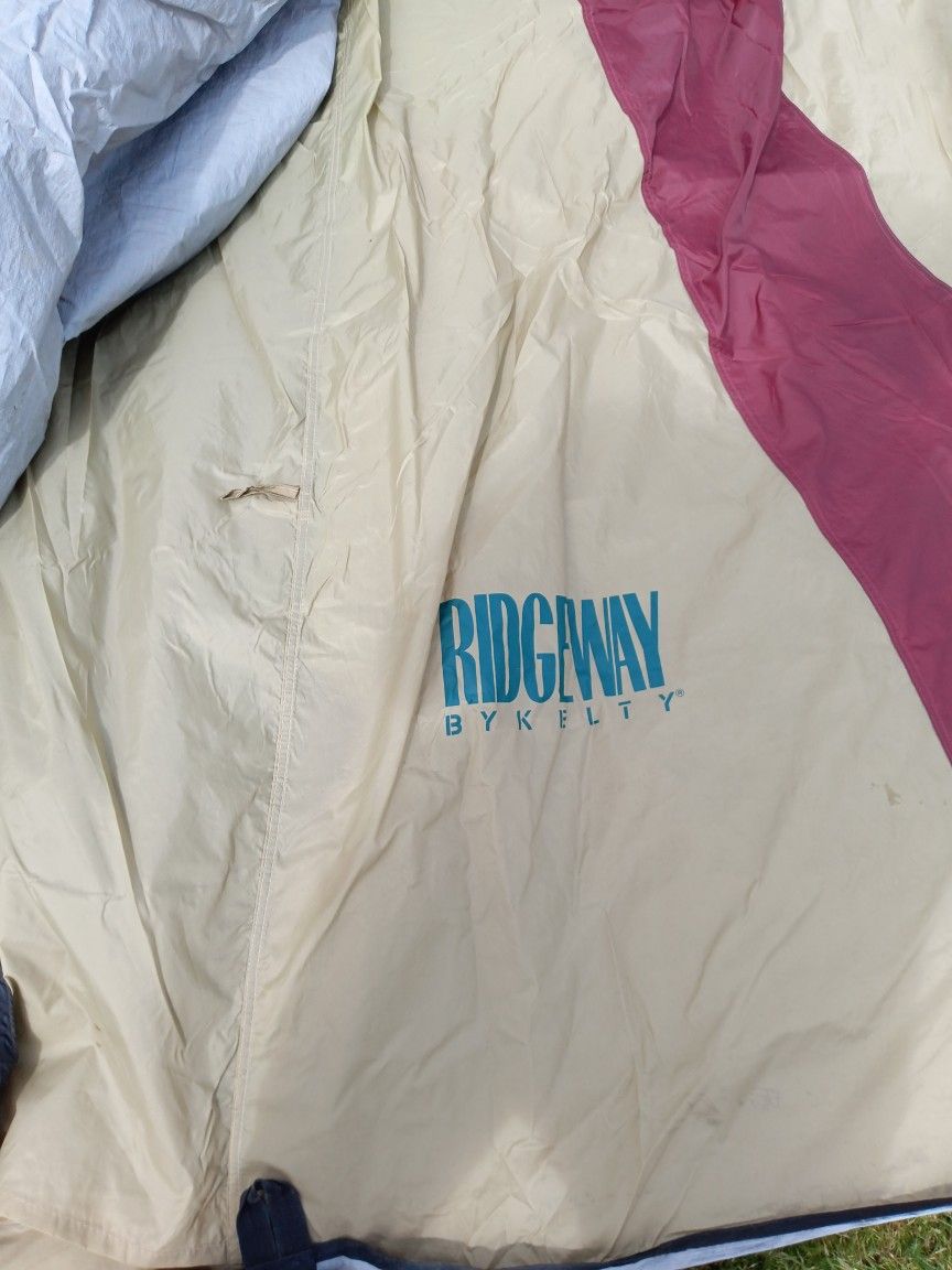 Kelty Ridgeway 10x15 Cabin Room Tent Complete for Sale in Lacey, WA ...