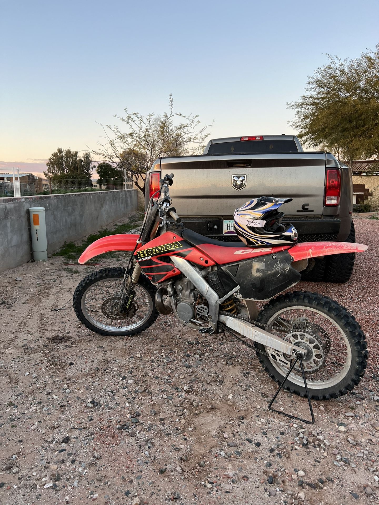 2001 Honda Cr250r for Sale in Buckeye, AZ - OfferUp