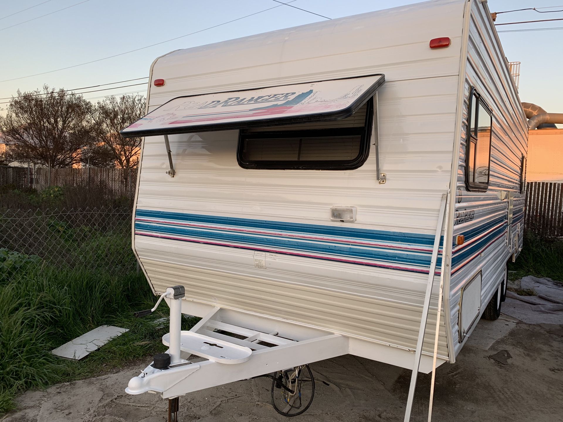 1996 KIT road ranger travel trailer for Sale in Pomona, CA - OfferUp