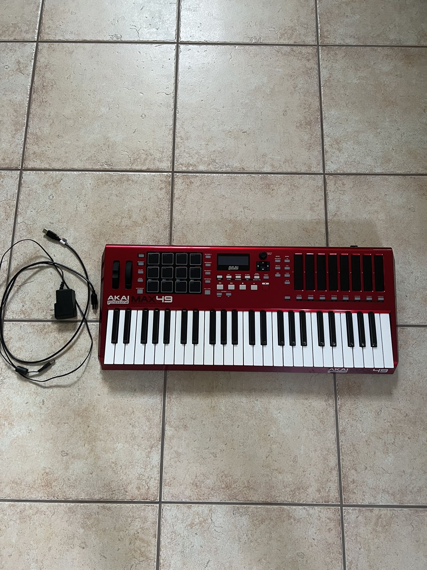 Akai Professional Max49 for Sale in Pembroke Pines, FL - OfferUp