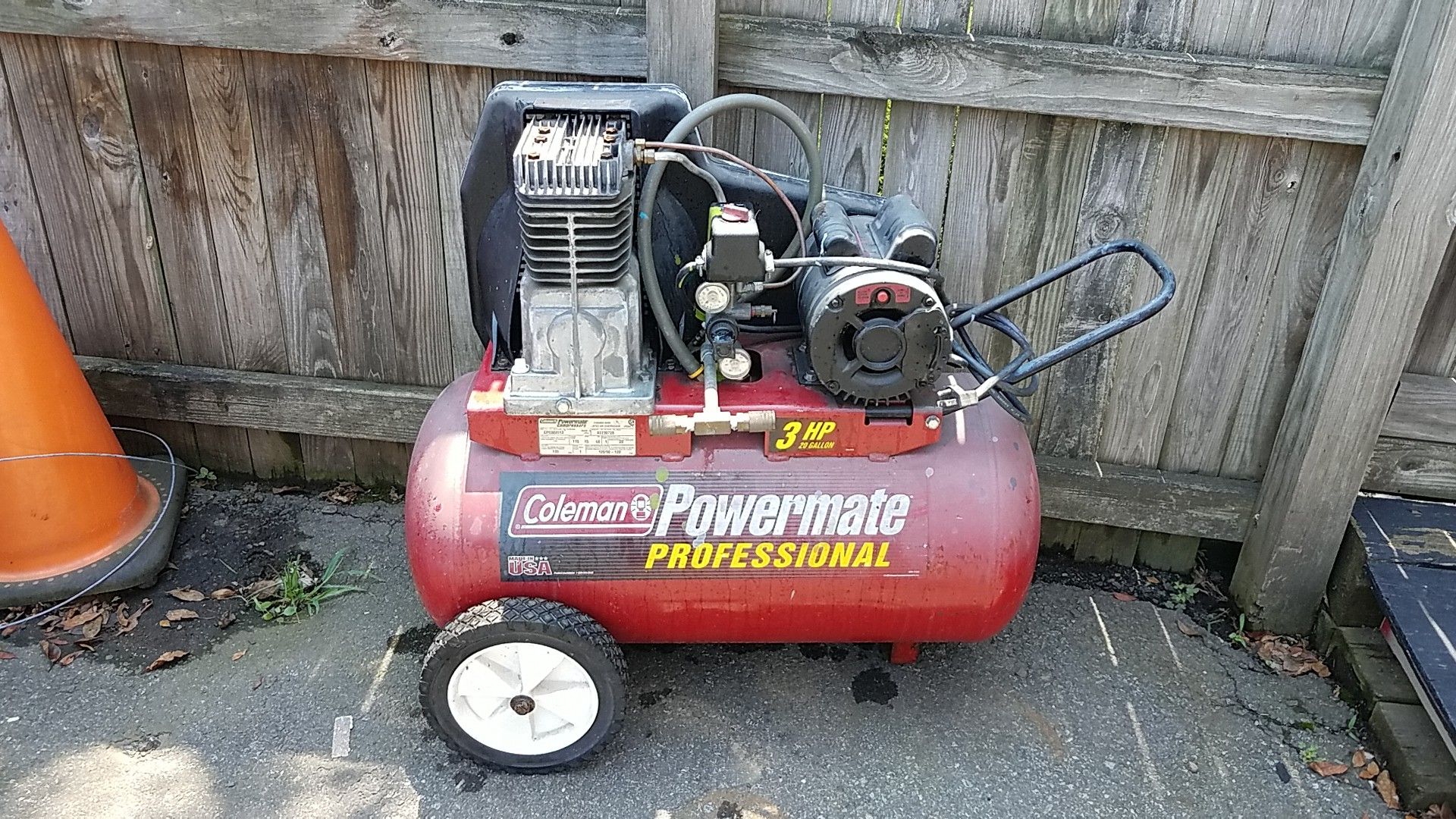 Coleman Air Compressor 3Hp for Sale in Woodbridge Township, NJ - OfferUp