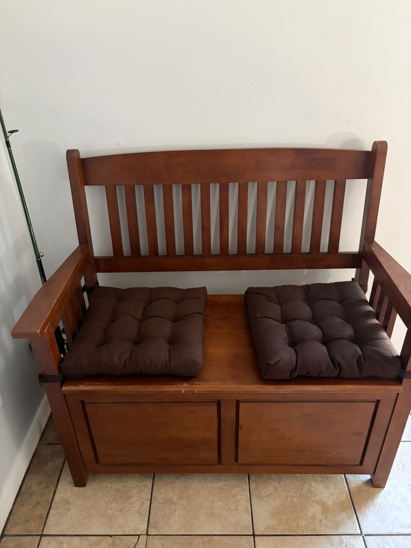 Bench Seat With Storage for Sale in St. Petersburg, FL - OfferUp