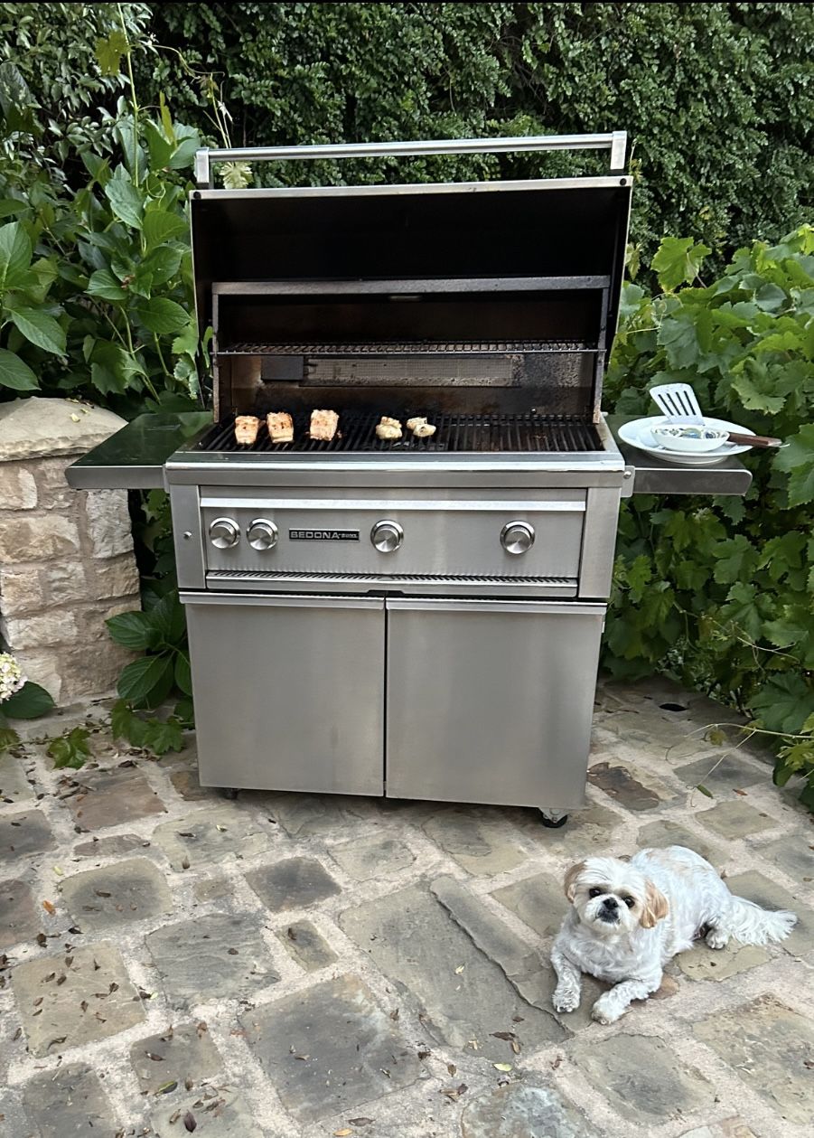 Lynx Sedona Natural Gas BBQ Grill for Sale in Rolling Hills, CA - OfferUp