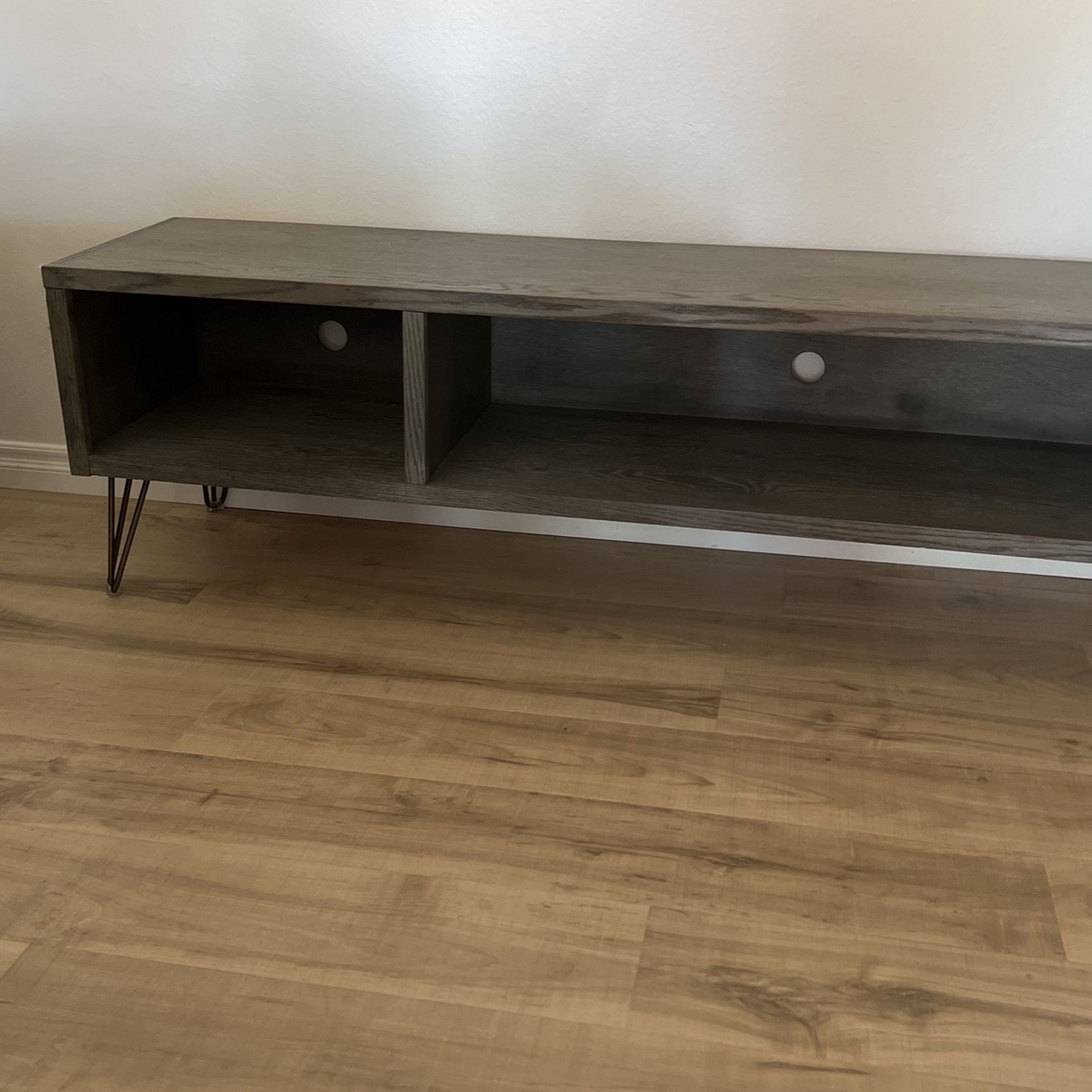 Modern Media Console for Sale in San Diego, CA - OfferUp