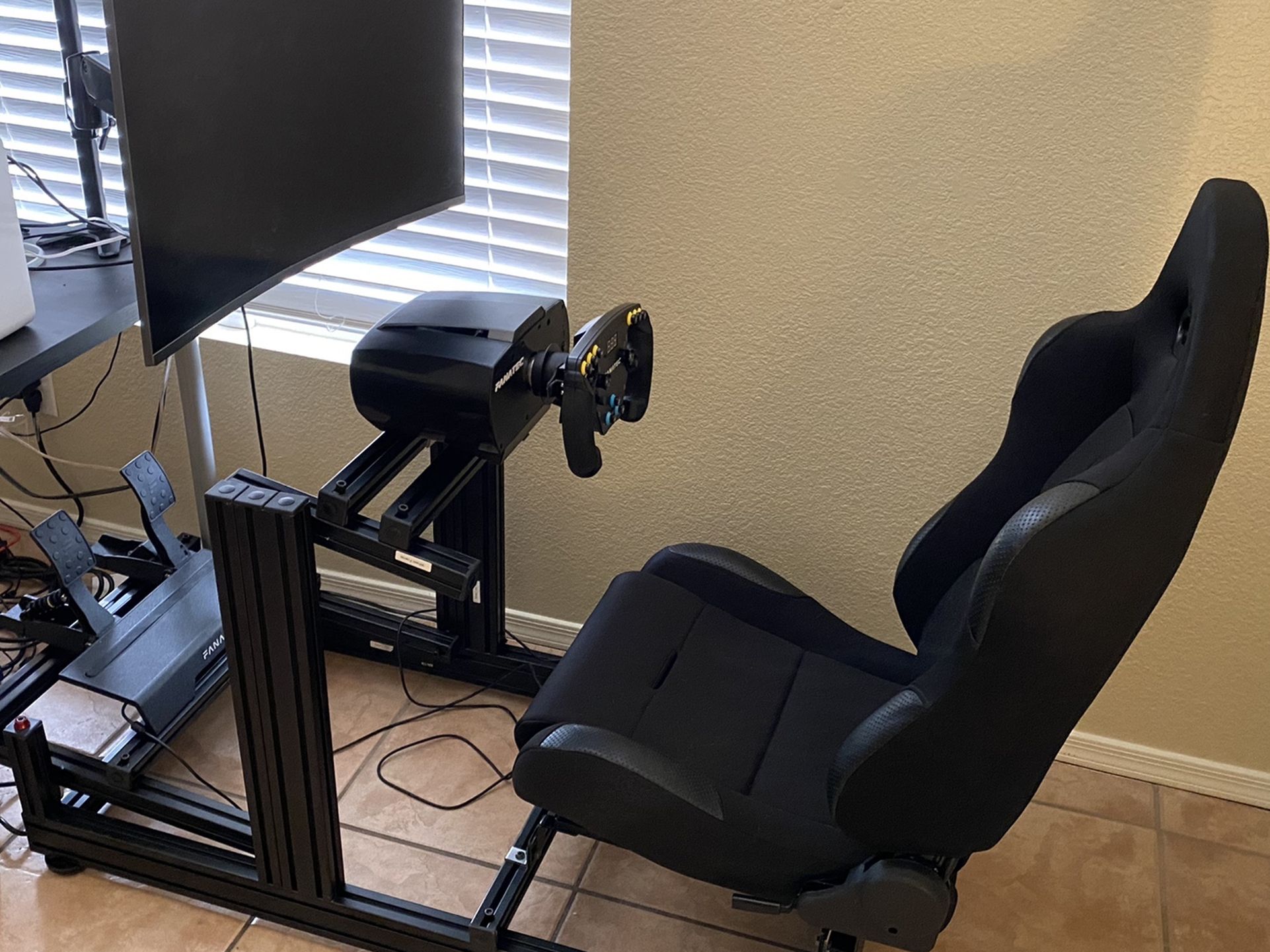 Fanatec Racing Sim Setup for Sale in Chandler, AZ - OfferUp