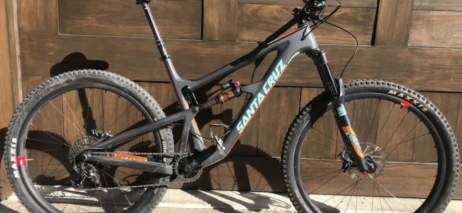 Santa Cruz double suspension full carbon fiber mountain bike excellent ...