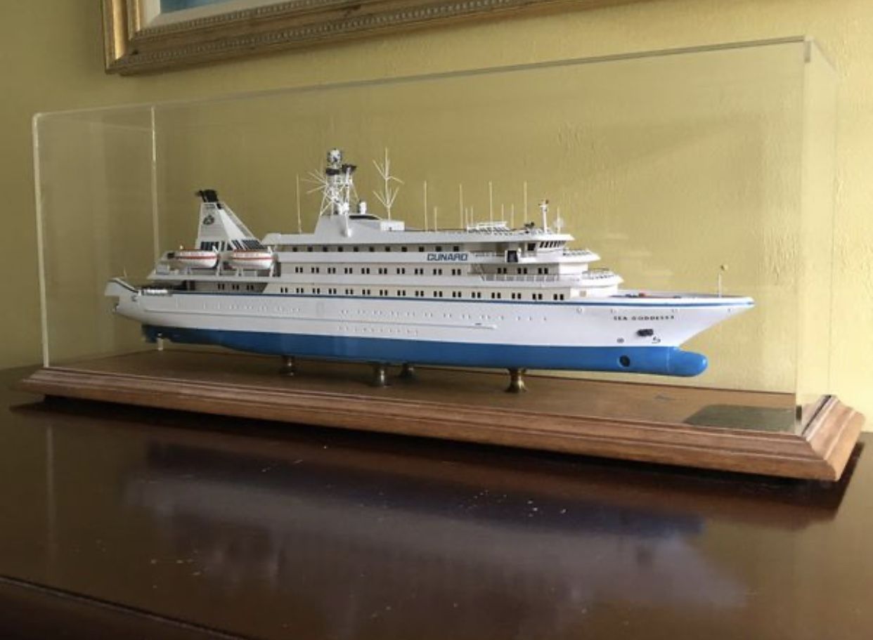 Cunard Sea Goddess Scale Model for Sale in Fort Lauderdale, FL - OfferUp