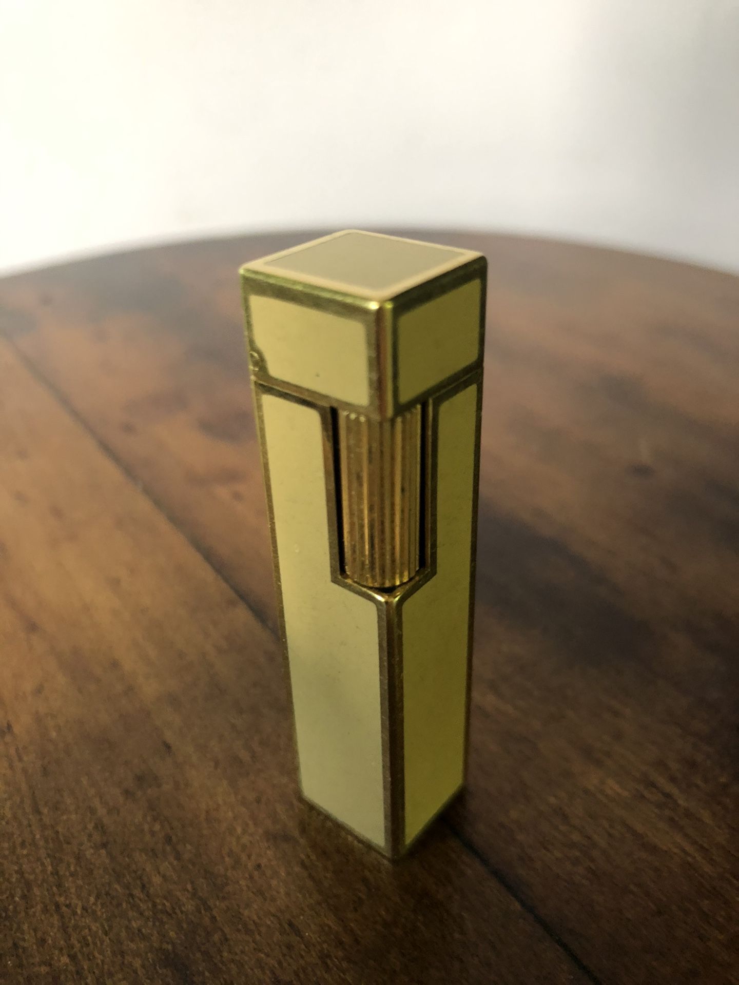 Cartier gold & enamel cube lighter from the 1970s. for Sale in Yonkers ...