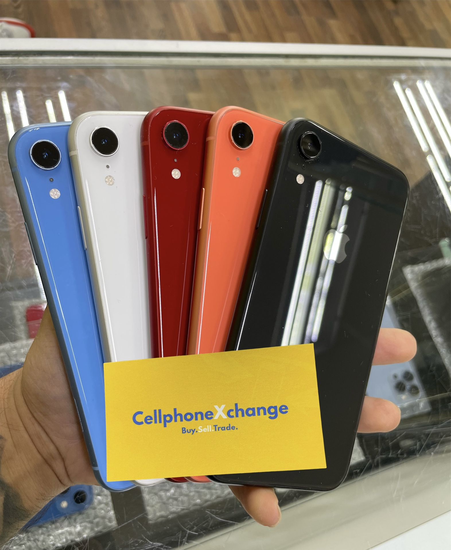 iPhone XR 64gb for Sale in Garland, TX - OfferUp