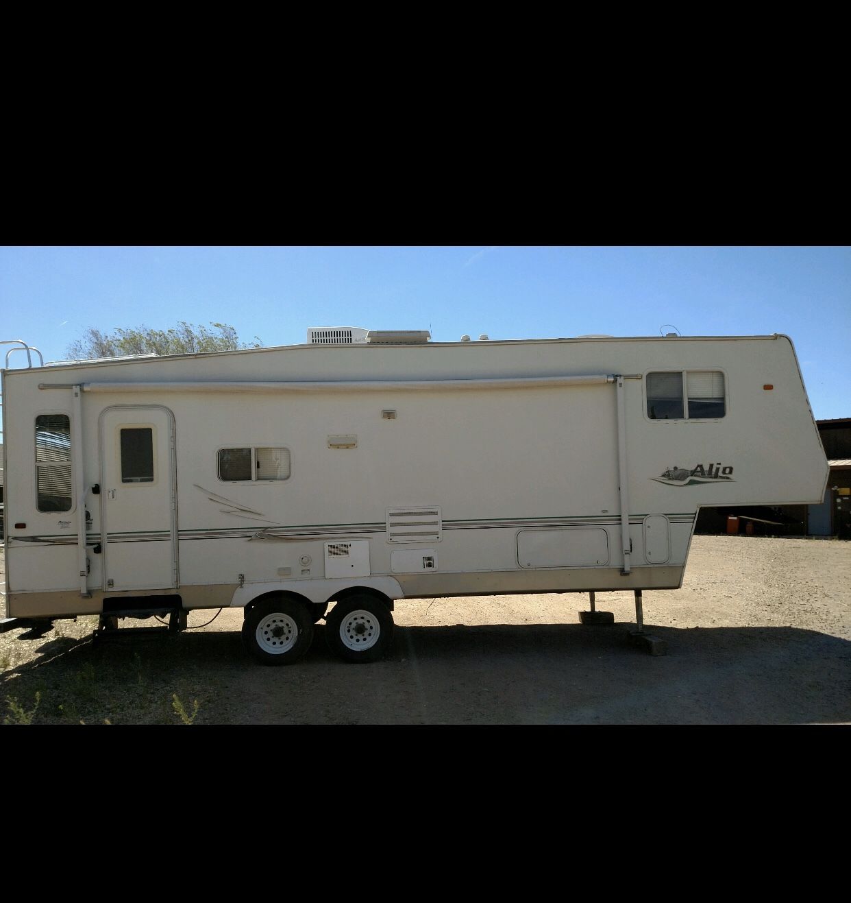 REDUCED-2005 aljo fifth wheel camper for Sale in Chino Valley, AZ - OfferUp