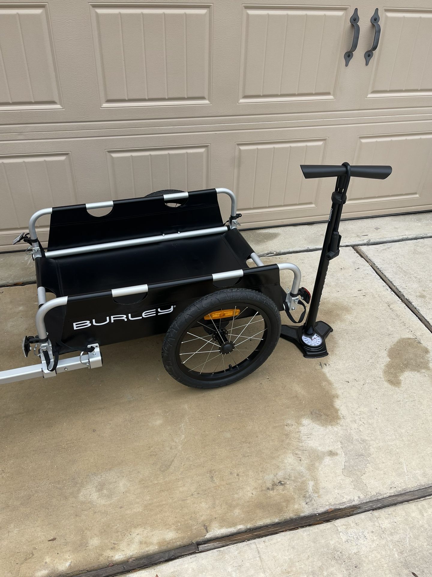 Burley Flat Bed Bike Trailer for Sale in San Antonio, TX - OfferUp