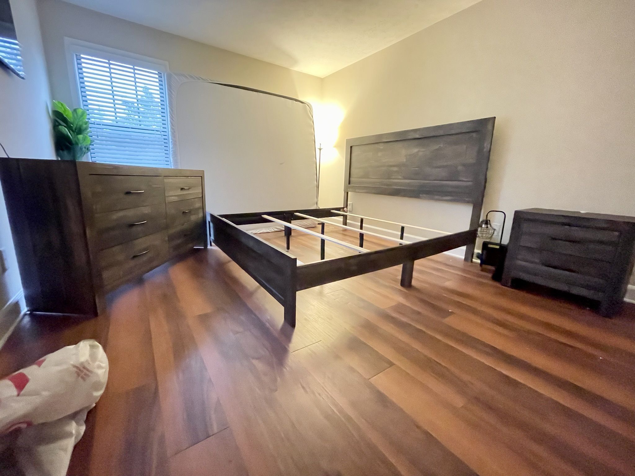 3 SOLID WOOD BEDROOM SETS TO CHOOSE FROM!! PRICE INCLUDES DELIVERY! PAT AT DELIVERY!! for Sale ...