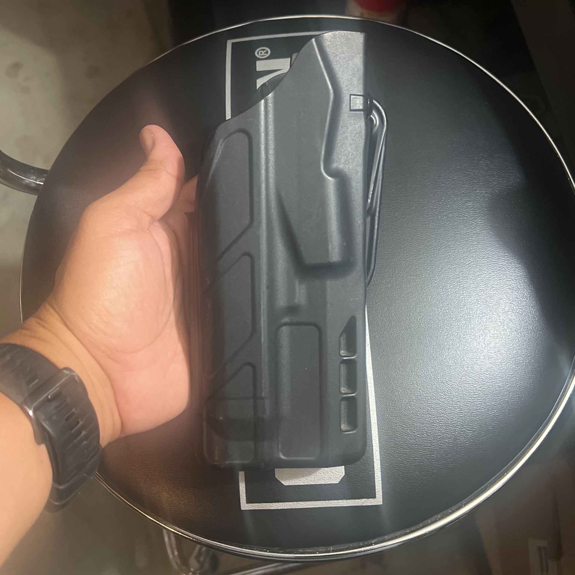 Safariland 7377-832 Holster for Sale in Beaumont, CA - OfferUp