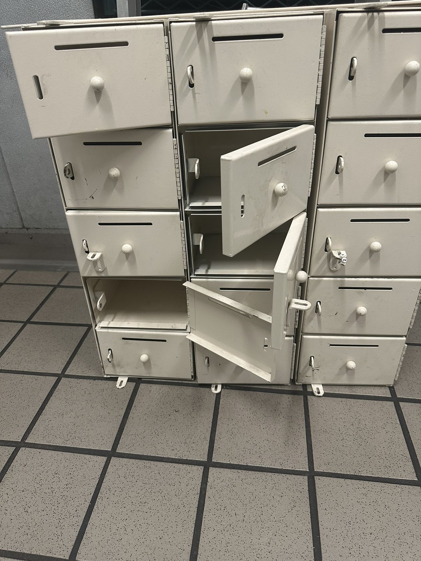 Mini Lockers Storage for Sale in Palmdale, CA - OfferUp