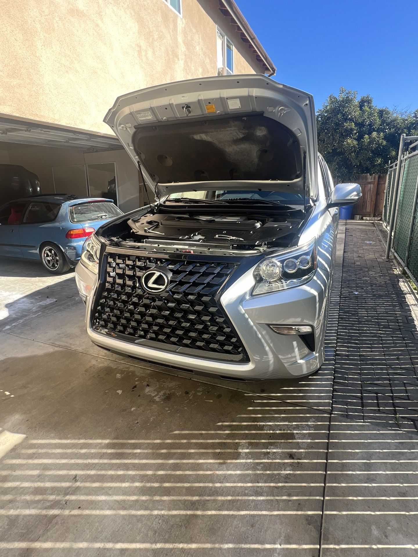 Gx460 Black F Sport Front Grill Brand New for Sale in Long Beach, CA ...