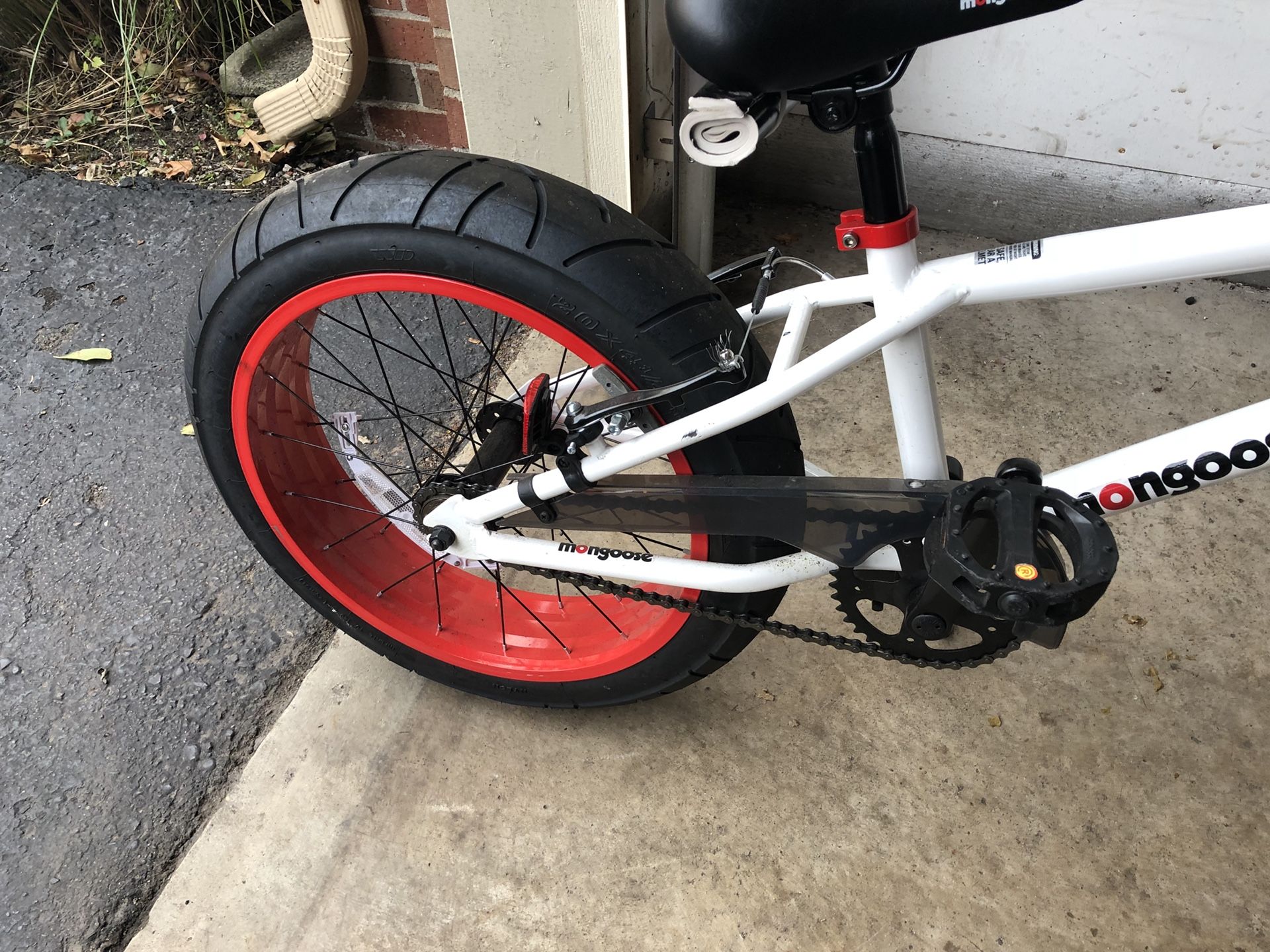Mongoose Stomp BMX 20” fat tire bike for Sale in Dearborn, MI - OfferUp