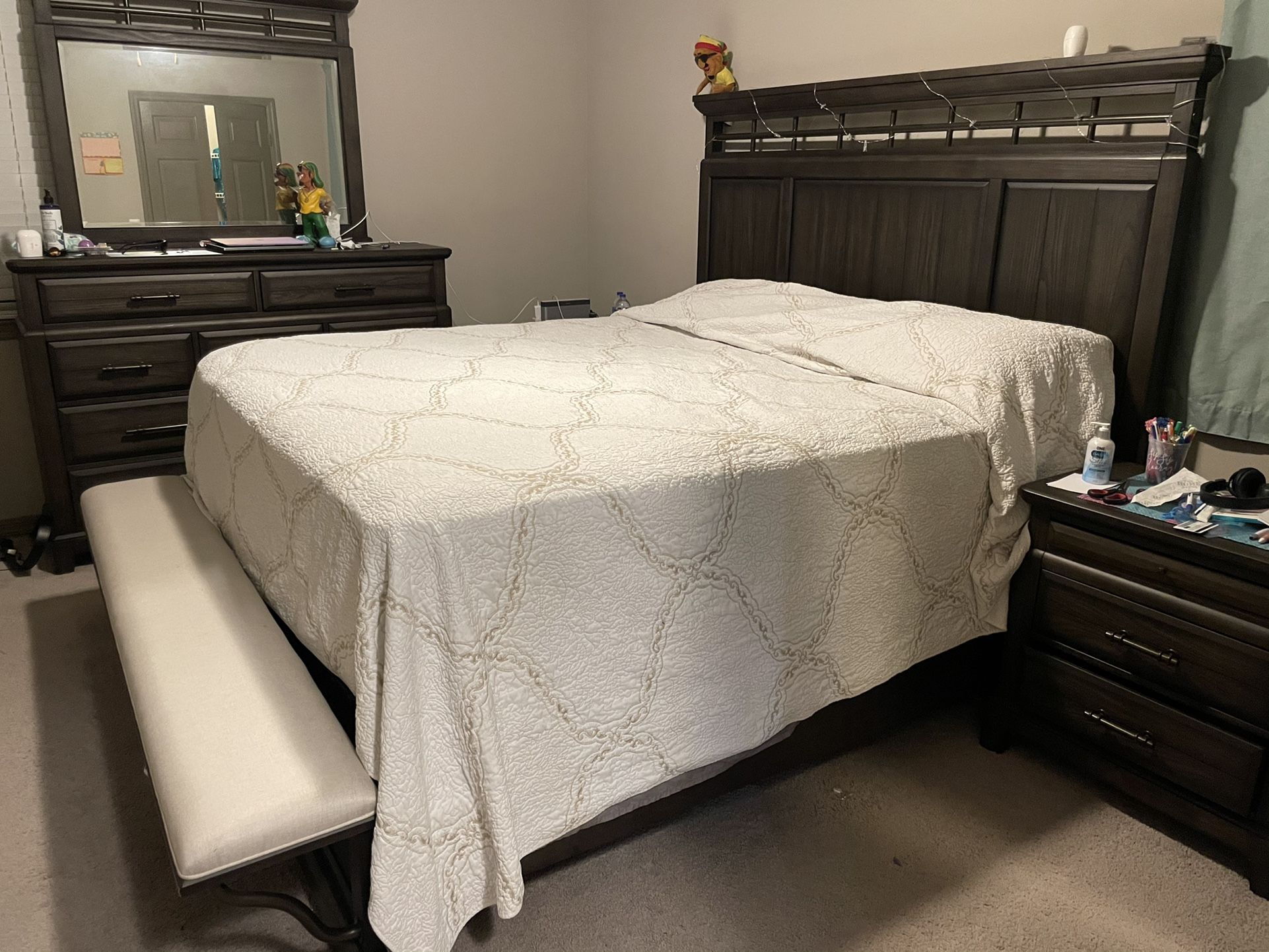 Rooms To Go 7 Piece Montana Ridge Bedroom Set With King Mattress for ...