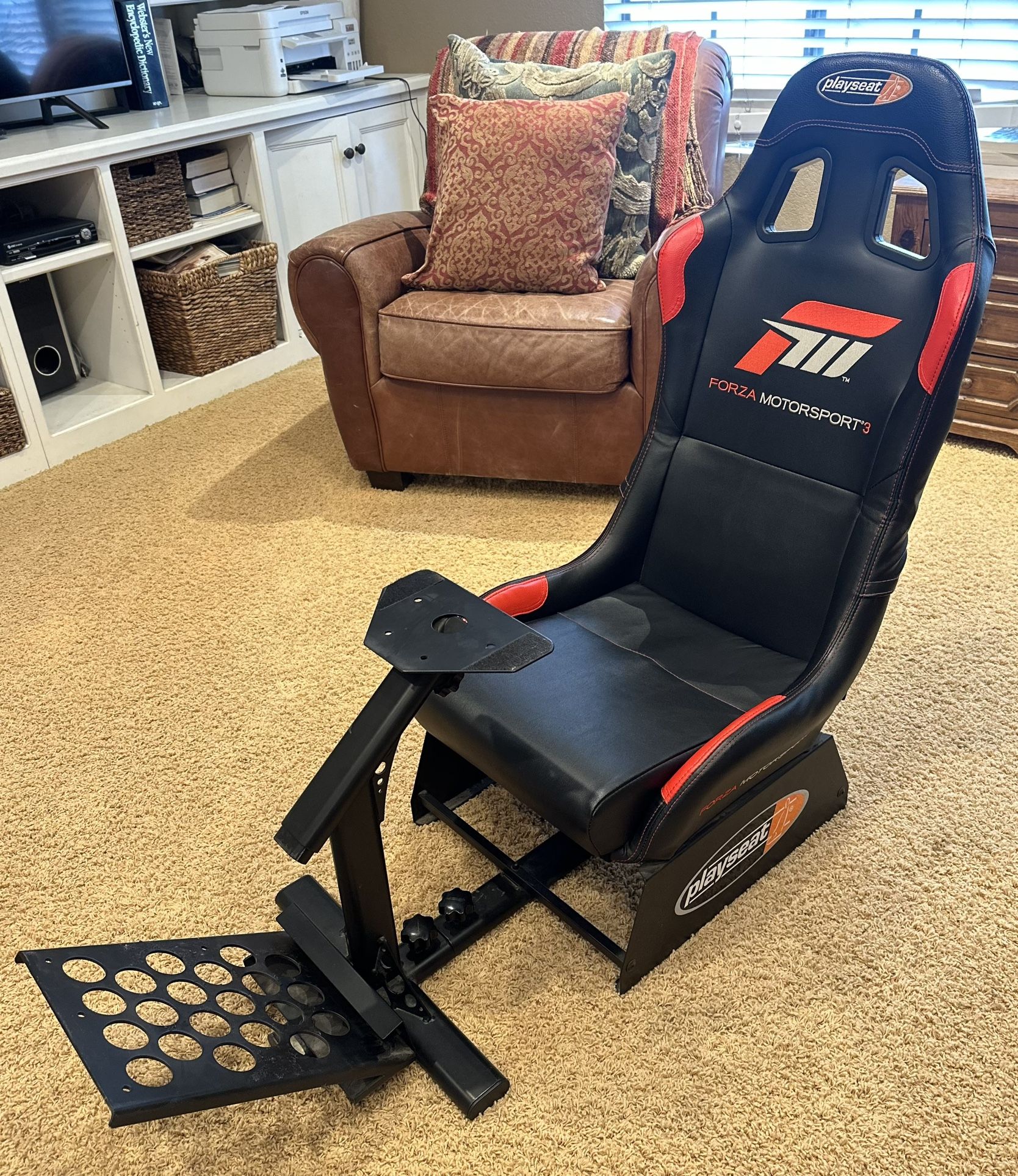 Playseat Sim Racing Seat (Forza Motorsport) for Sale in El Cajon, CA ...