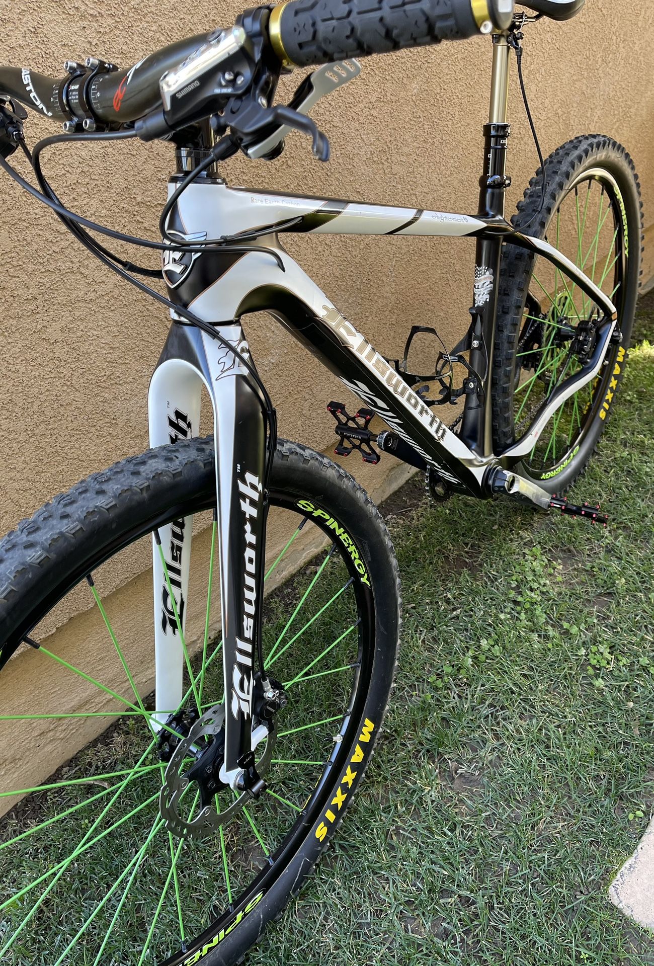 Bike. 2014 Ellsworth Enlightenment 275 C for Sale in Corona, CA - OfferUp