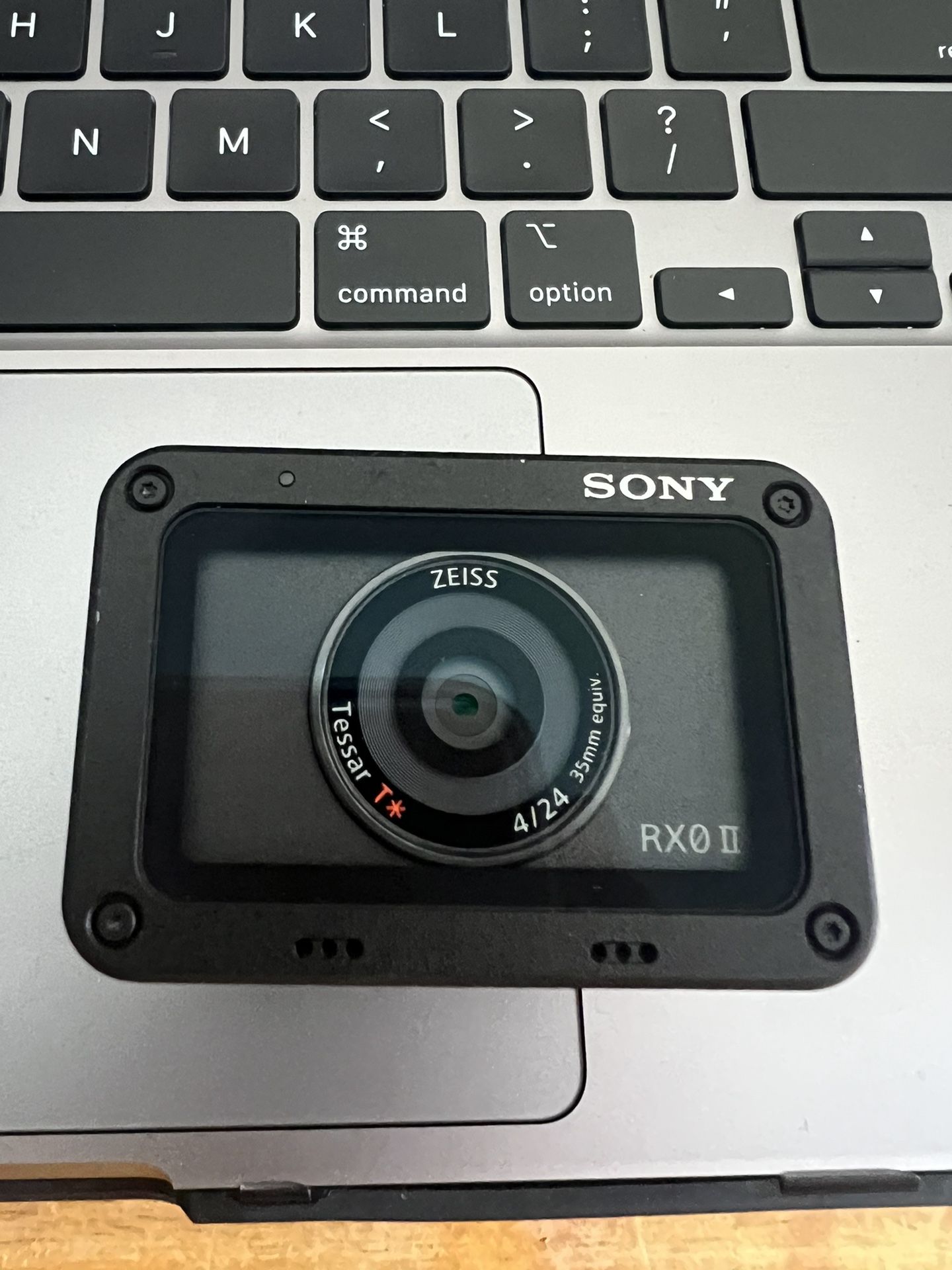 Sony Cyber-Shot DSC-RXO II for Sale in Los Angeles, CA - OfferUp