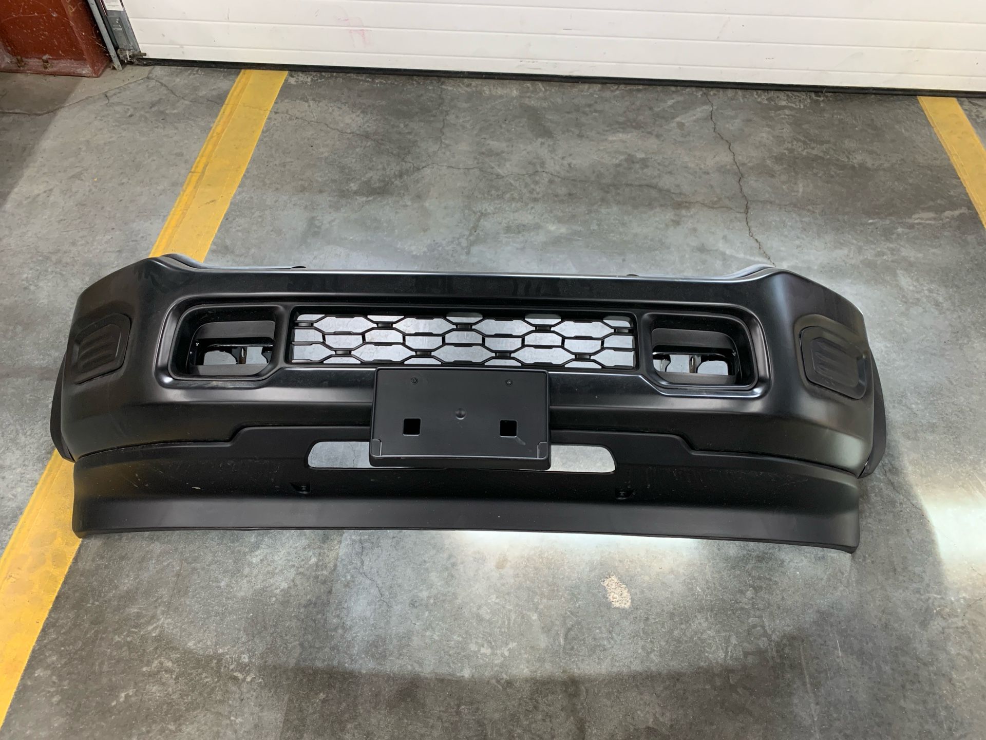 WoW New OEM Dodge Ram 2500 Ram 3500 Ram 4500 Ram 5500 Front Bumper ...
