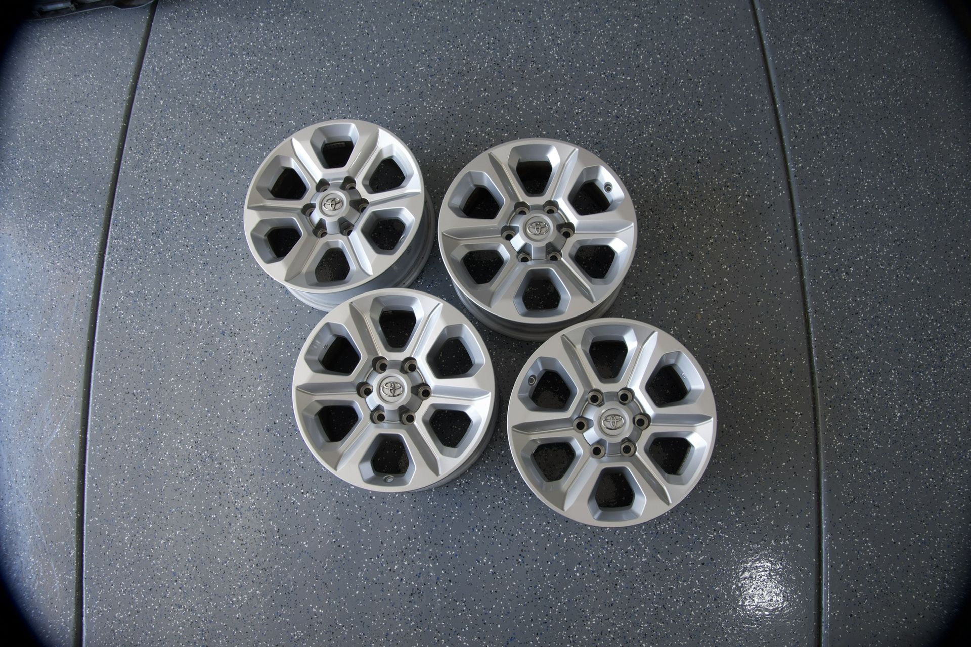 Toyota 4Runner Factory OEM 17" Wheels rim (2019 4runner) for Sale in ...