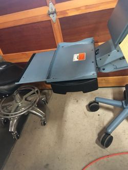 Stinger Levitator TM sit to stand mobile desk work station work cart ...