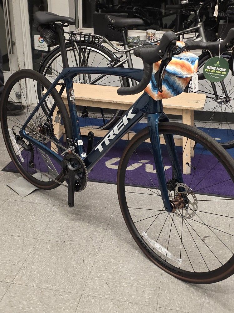 12 Speed Carbon Road Bike for Sale in New York, NY - OfferUp