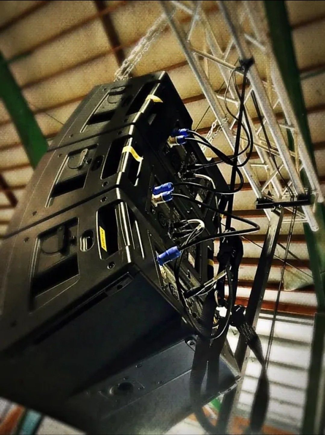 Qsc line array kla12 for Sale in Industry, CA - OfferUp