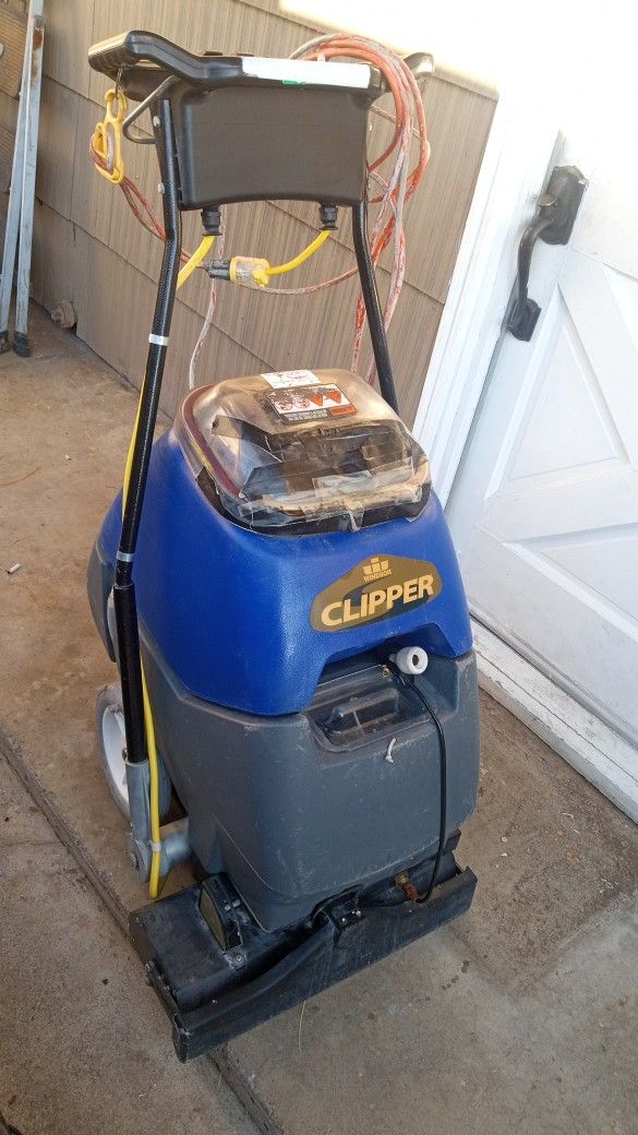 Commercial Clipper Carpet Cleaner Used for Sale in Sacramento, CA - OfferUp