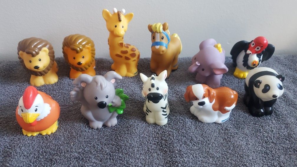 Fisher Price Little People Animal Lot for Sale in Tacoma, WA - OfferUp
