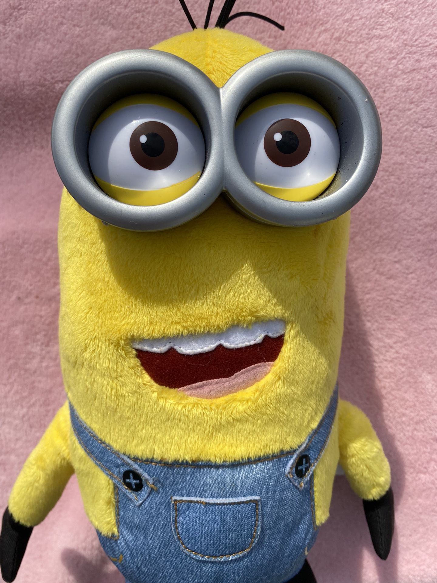 Despicable Me Minion Without Goggles