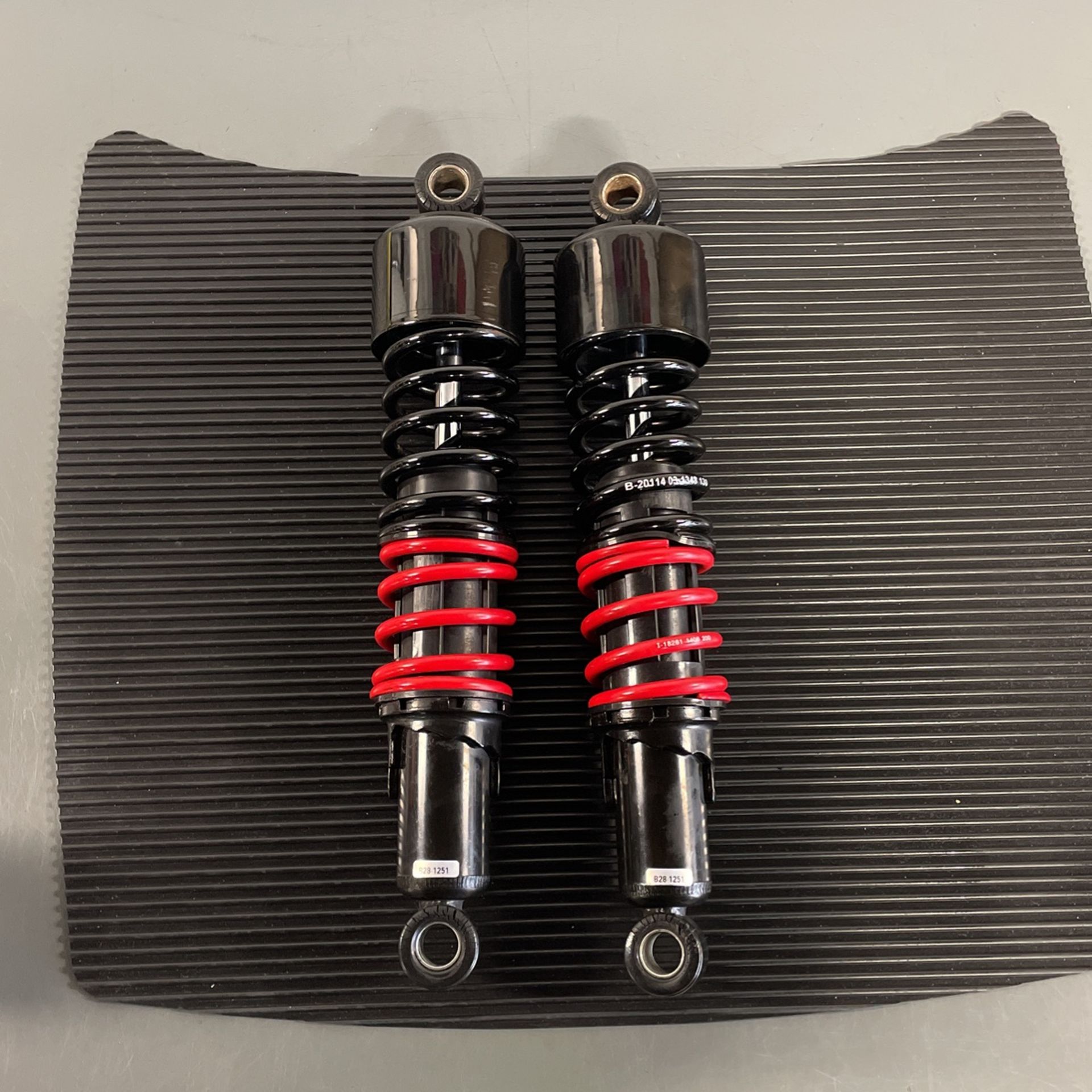Harley Davidson Sportster/FXR Burley 13 Inch Shocks for Sale in Fort ...