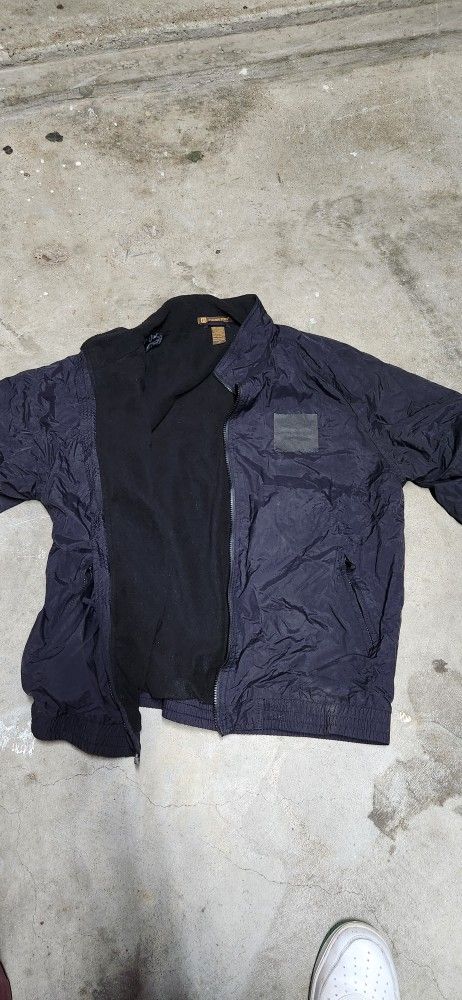 Used Jacket Loos Like New for Sale in Houston, TX - OfferUp