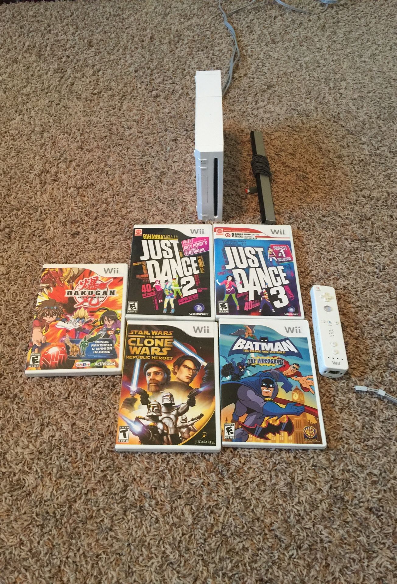 Wii ATI Console w/ 5 Games Motion Detector & Remote READ DESCRIPTION ...