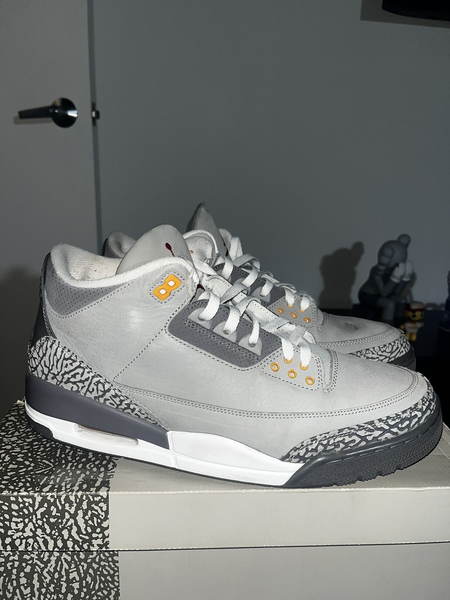 Jordan Retro “WOLF GREY” 3s | SIZE 13 for Sale in Los Angeles, CA - OfferUp