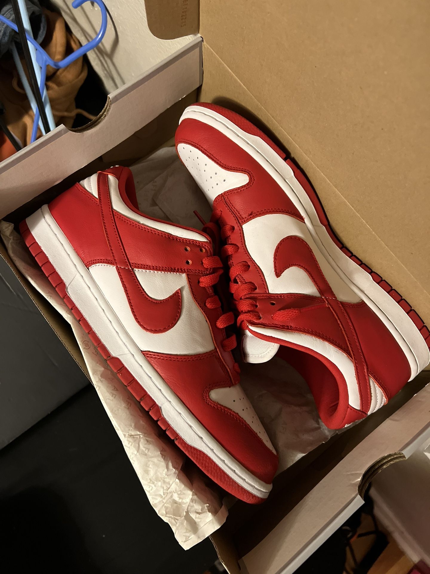 Nike Dunks White/Red for Sale in Norfolk, VA - OfferUp