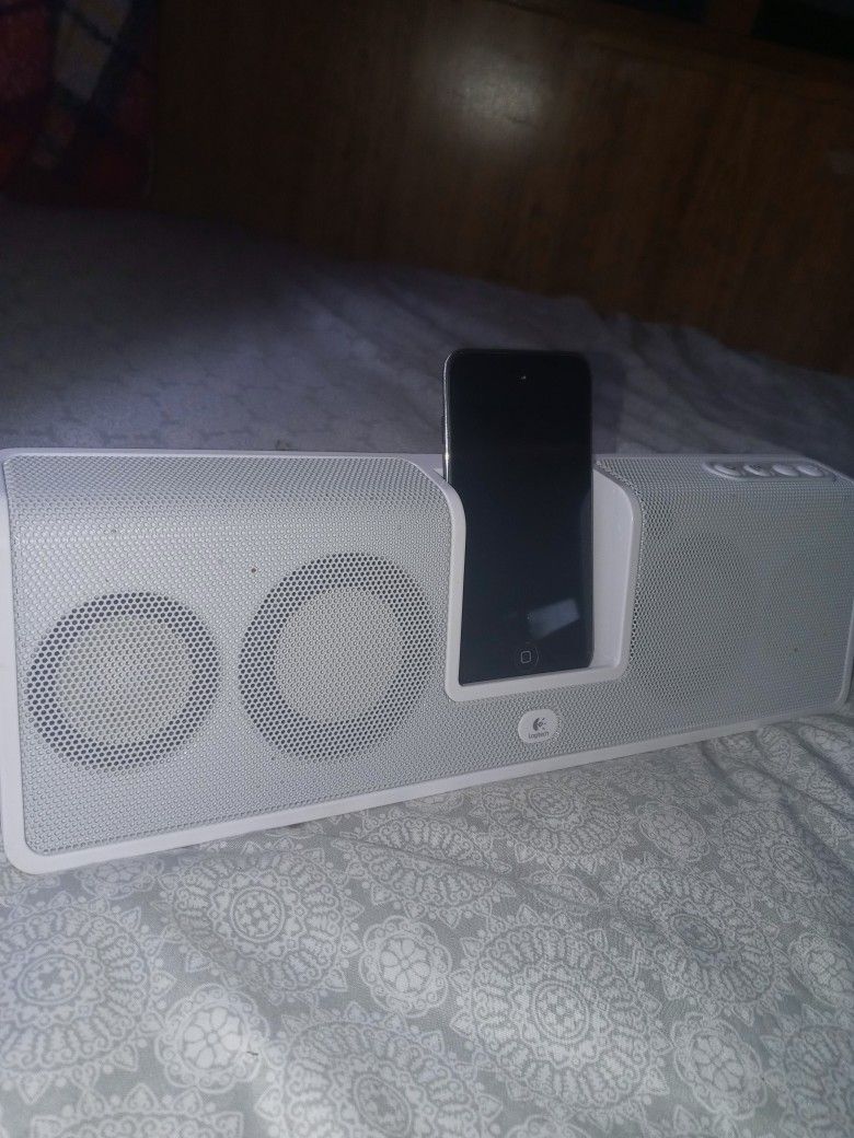Logitech Ipod Speakers