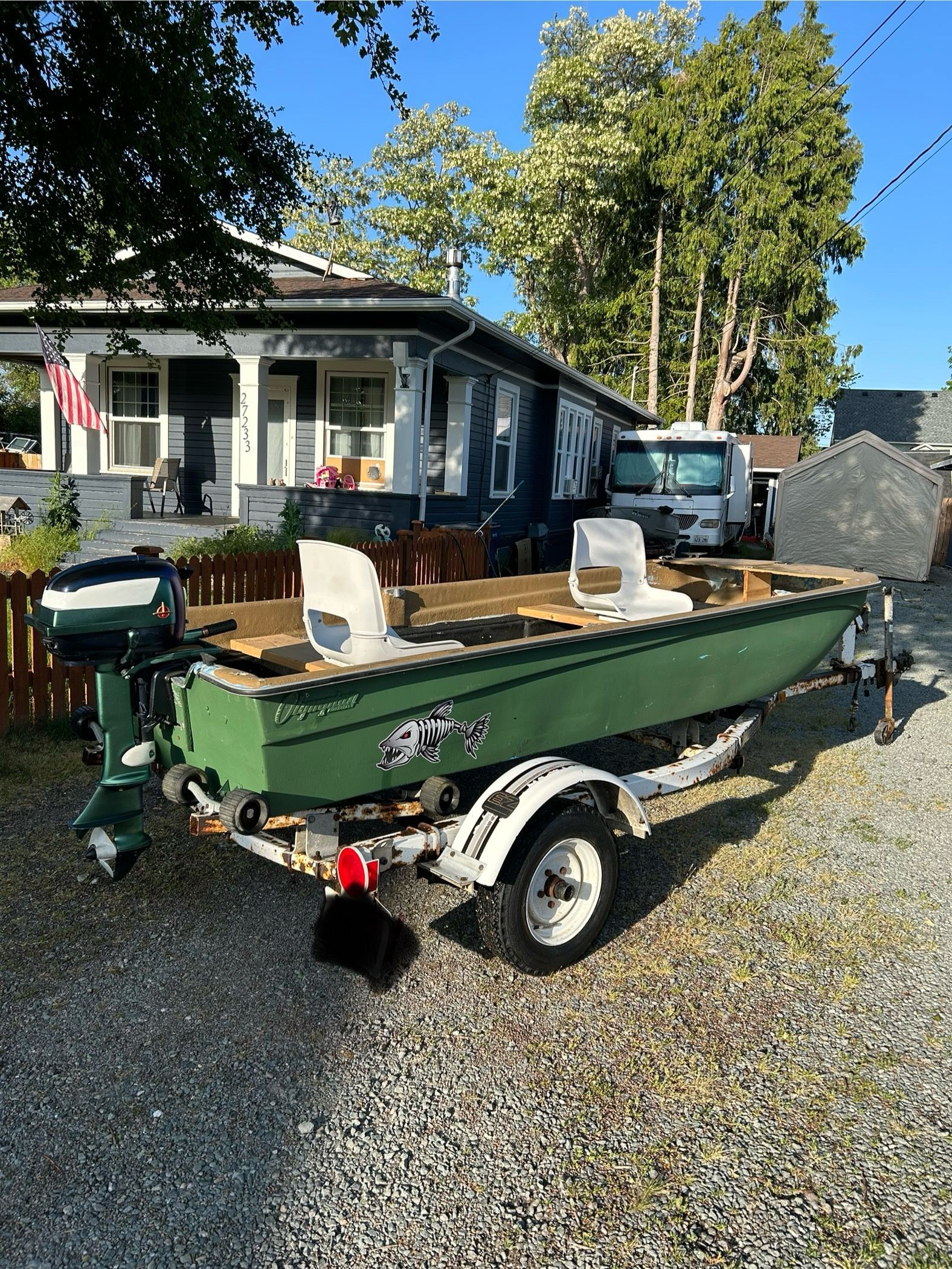 14 Foot Fiberglass Olympian Fishing Boat. for Sale in Stanwood, WA ...
