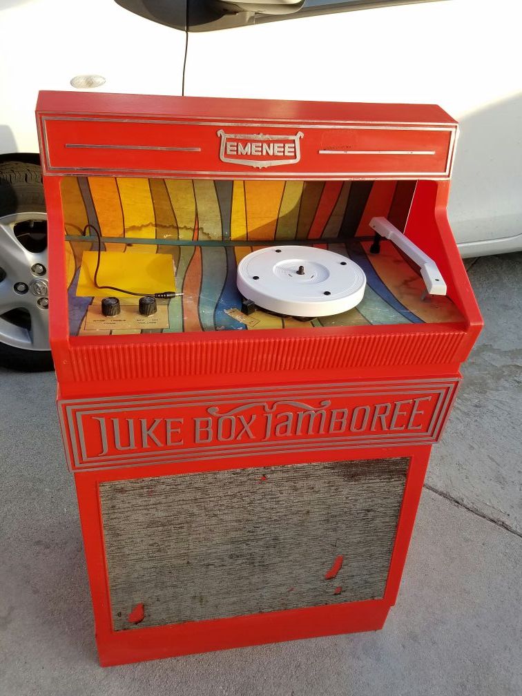 Working EMENEE Jukebox Jamboree for Sale in Pico Rivera, CA - OfferUp