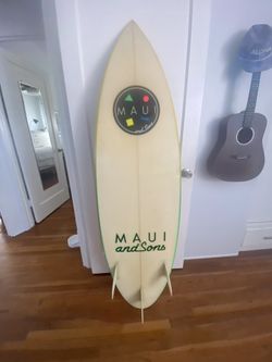 Maui & Sons Vintage Surfboard for Sale in San Diego, CA Maui & Sons Vintage Surfboard for Sale in San Diego, CA